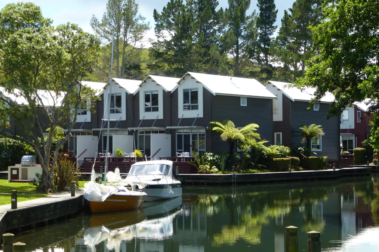 Ramada Resort_from water